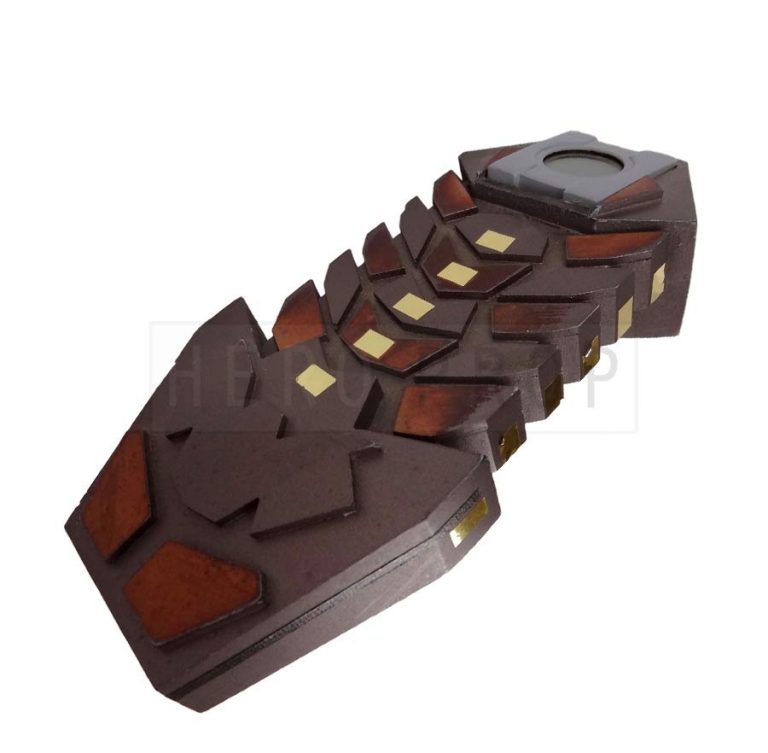 Star Trek: Deep Space Nine (TV) / Cardassian Tricorder - HeroProp.com