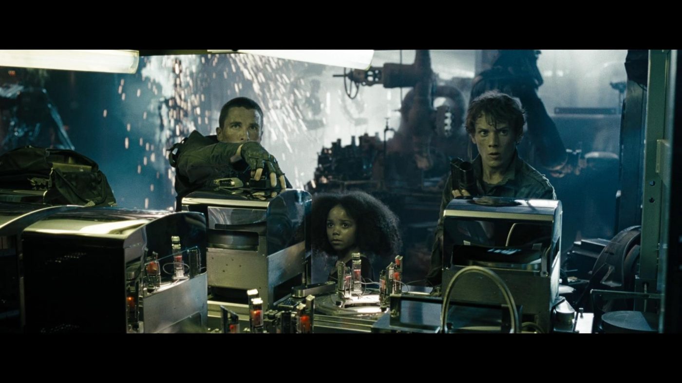 Terminator 4: Salvation Endoskeleton Light-Up Power Pack - HeroProp.com