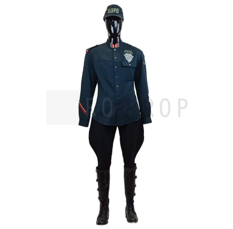 Sylvester Stallone costume from Demolition Man - HeroProp.com