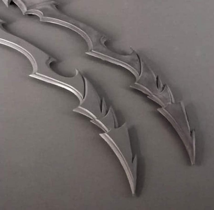Alien Vs. Predator, Predator Blade Set - HeroProp.com