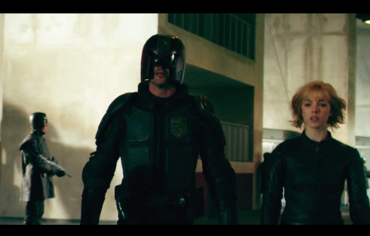 Security Judge Stunt Rifle DREDD (2012) - HeroProp.com