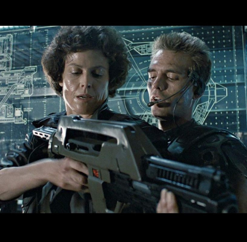 ALIENS M41A Pulse Rifle - HeroProp.com