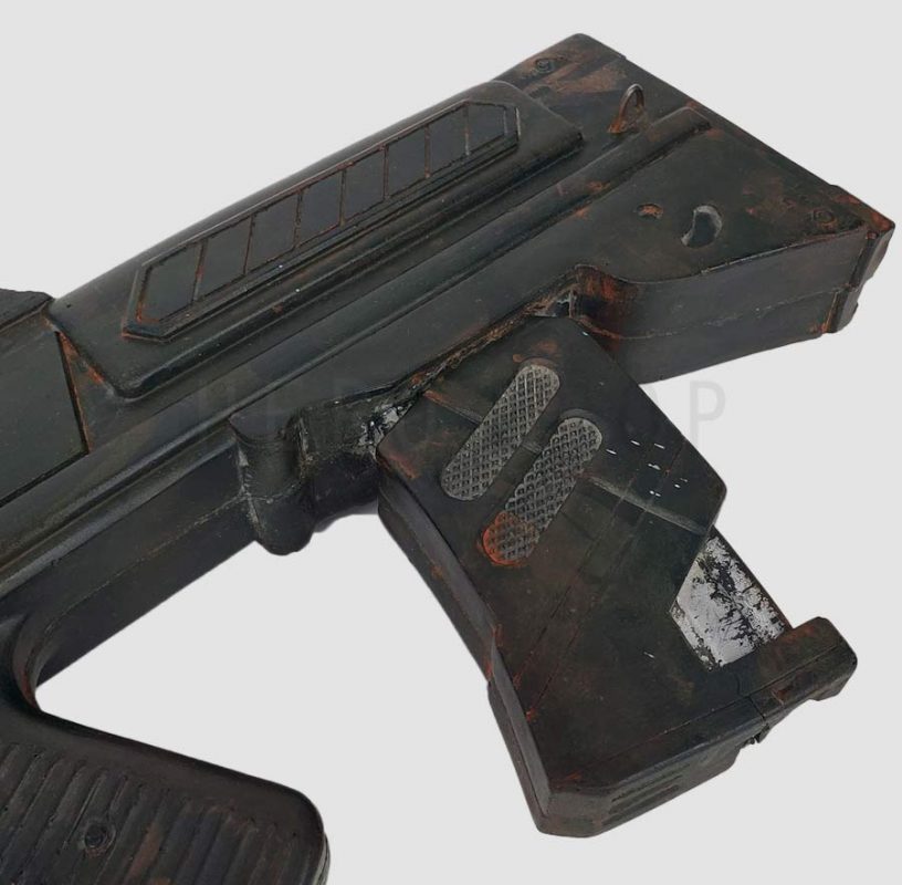 Starship Troopers Stunt Morita Assault Rifle - HeroProp.com