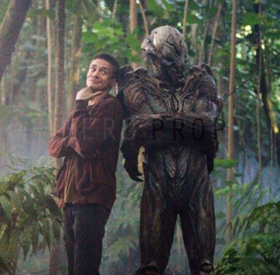 Predators River Ghost (Ram Runner) Mask, Hands and Teeth - HeroProp.com