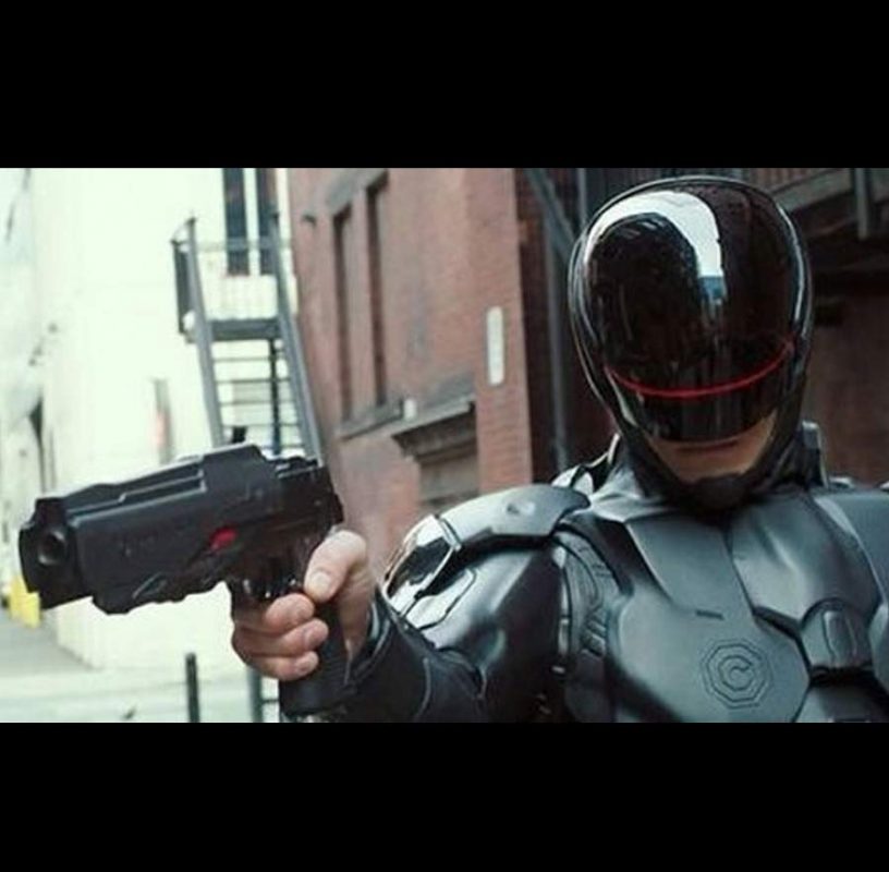 RoboCop - TSR-66 Taser Pistol - HeroProp.com