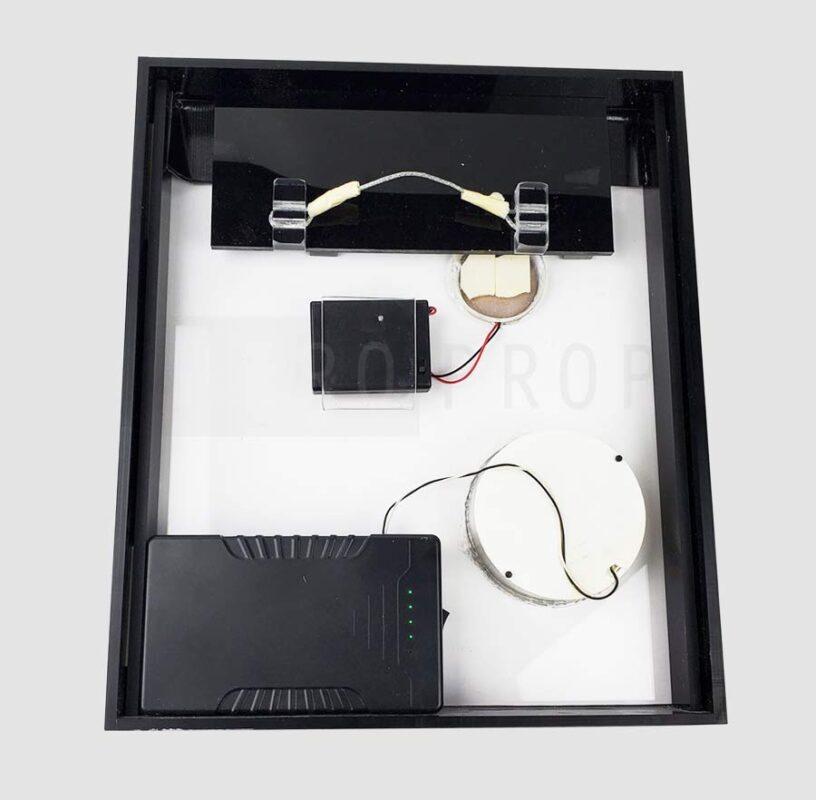 Tony Stark Hero light-up Iron Man Arc Reactor and Hand Repulsor ...