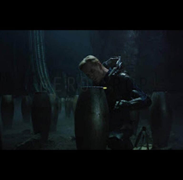 Prometheus (2012) - Large Engineer Ampule - HeroProp.com