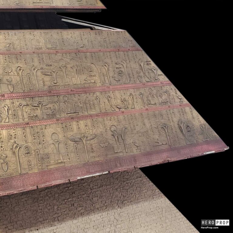 Stargate (1994) - Large Scale Hero "Ra" Cheops Class Pyramid Warship ...