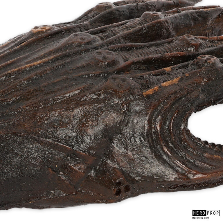 Alien (1979) - Xenomorph Hand - HeroProp.com