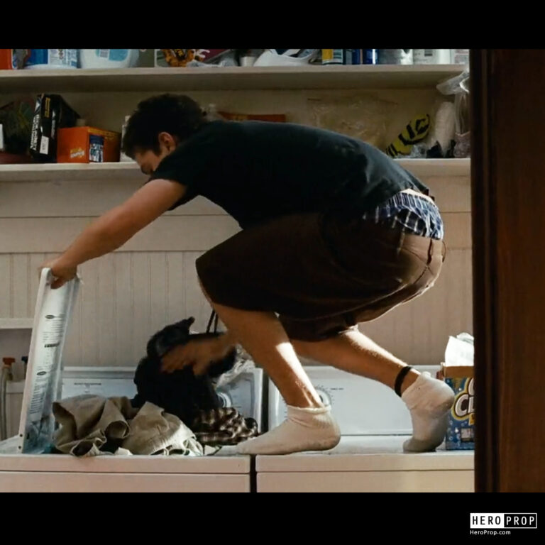 Disturbia (2007) – Kale Brecht (Shia LaBeouf) Prop Collection ...