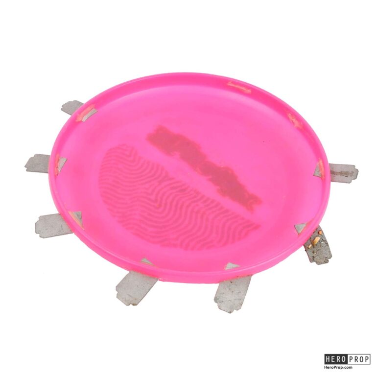 Phantasm III: Lord of the Dead Tim (Kevin Connors) Razor Frisbee ...