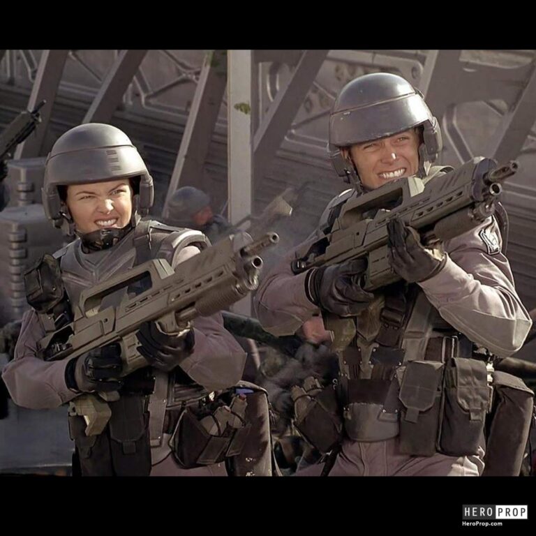 Starship Troopers (1997) – Ace Levy’s (Jake Busey) Hero Live-Fire ...