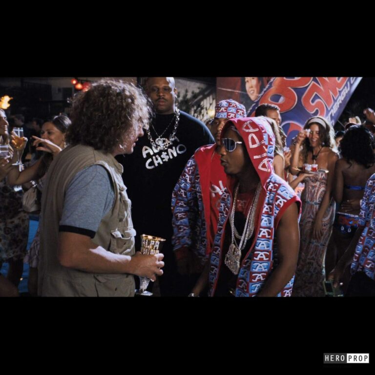 Tropic Thunder (2008) - Alpa Chino's "Pimp Chalice" - HeroProp.com