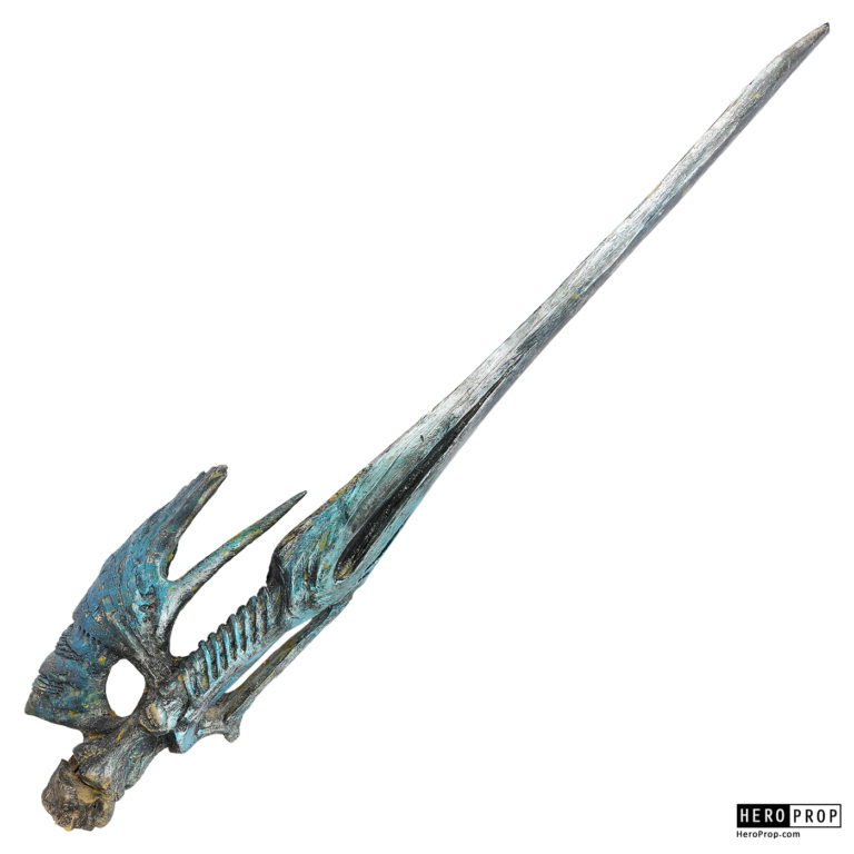 Aliens vs. Predator – Alien Queen Spine Spike - HeroProp.com