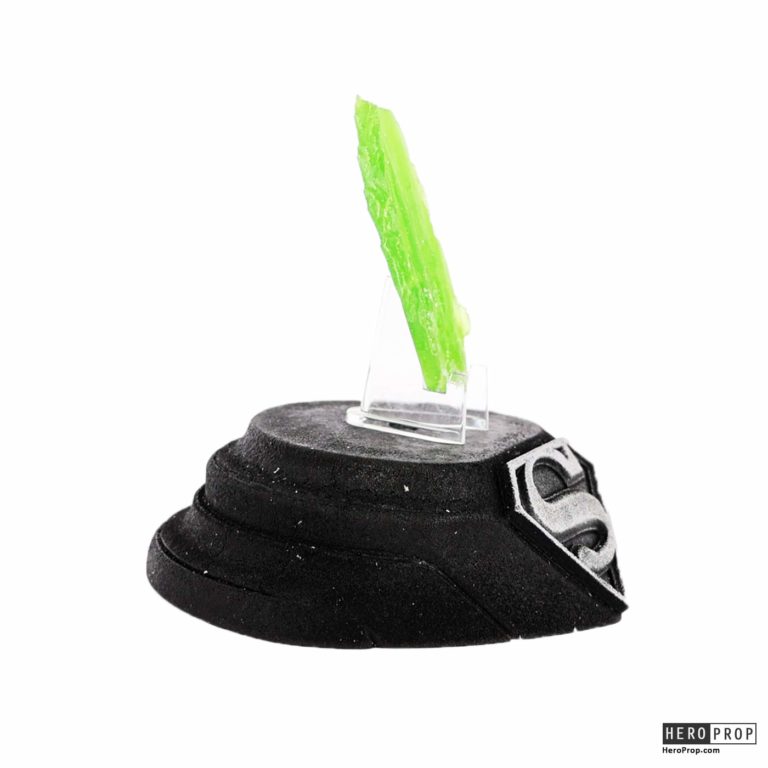 Superman Returns Shard of Kryptonite and Stand - HeroProp.com