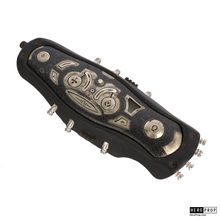 Guardians of the Galaxy (2014) – Hero Prison Guard Armband - HeroProp.com