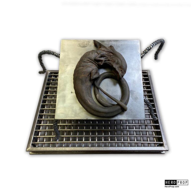 Alien 3 - Production Used Queen Silicon Chestburster - HeroProp.com