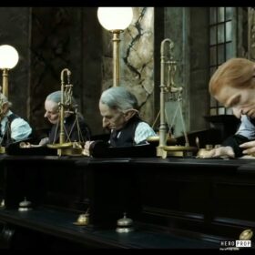 Harry Potter Franchise – Gold Galleon – HeroProp.com