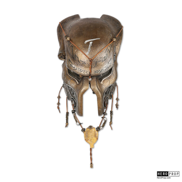Alien vs. Predator (2004) – Elder Predator Ceremonial Mask – HeroProp.com