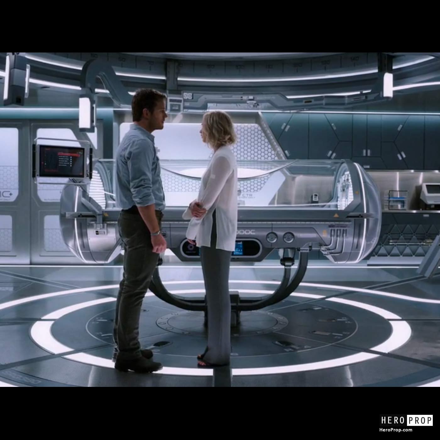 Passengers (2016) - Infirmary "AUTODOC" Panel - HeroProp.com
