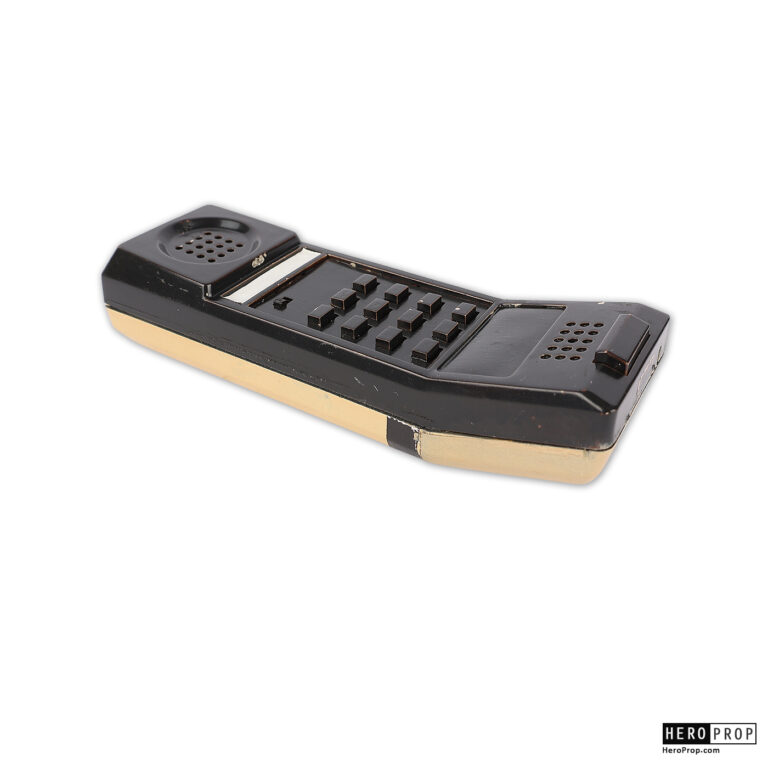 Stranger Things - Joyce Byers (Winona Ryder) Phone - HeroProp.com