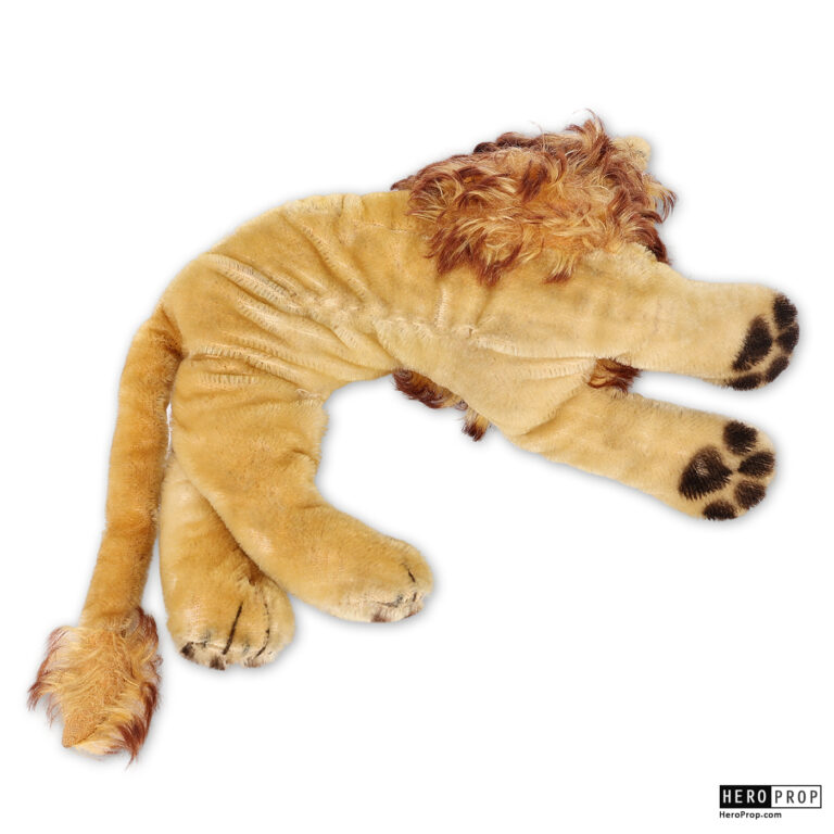 Stranger Things - Eleven’s Lion - HeroProp.com