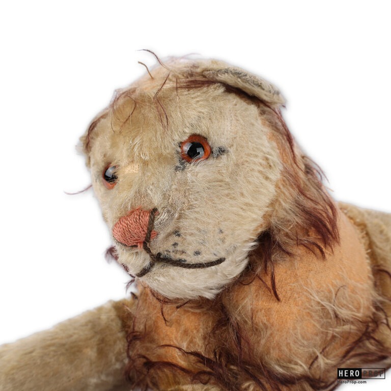 Stranger Things – Will’s Castle Byers Stuffed Lion – HeroProp.com