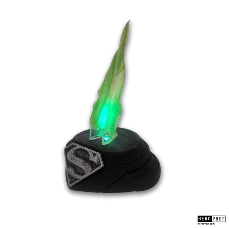 Superman Returns Shard of Kryptonite and Stand – HeroProp.com