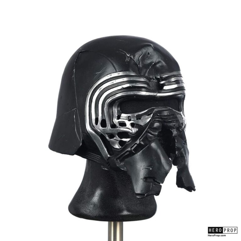 Star Wars: Episode VIII – The Last Jedi – Kylo Ren Prototype Helmet ...